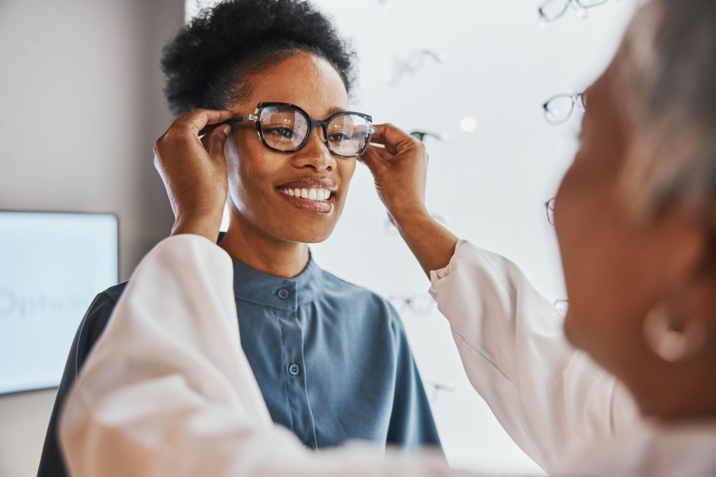 Consult A Licensed Optician And Find The Perfect Eyeglasses